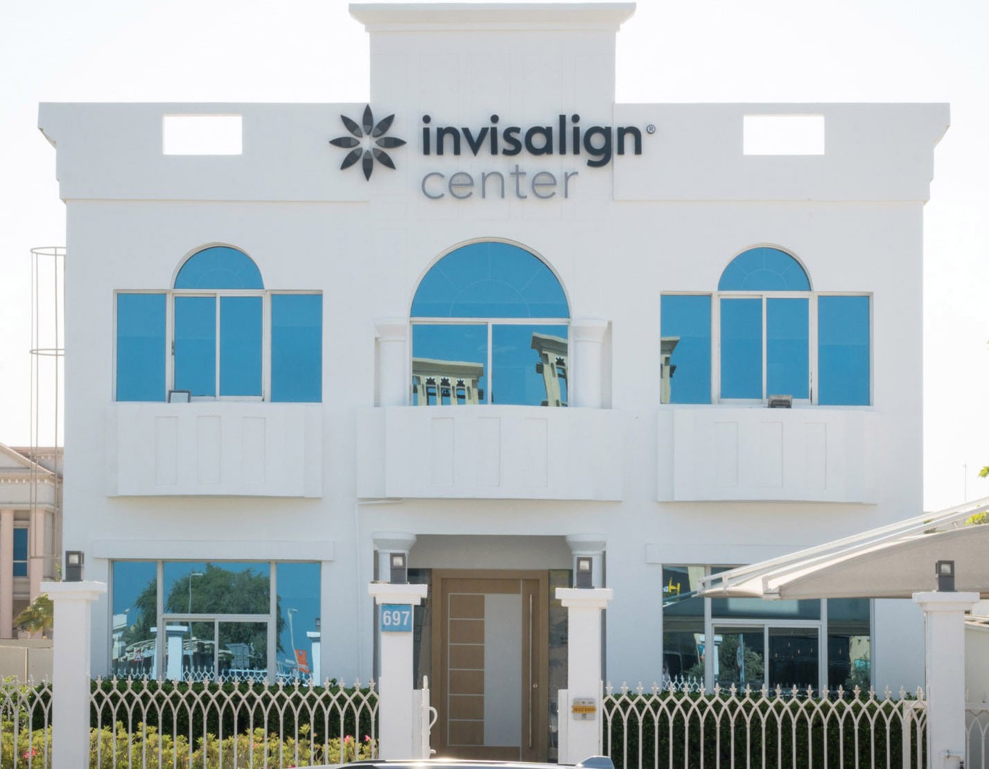 Invisalign Treatment Dubai: Invisible Aligners, Clear Braces