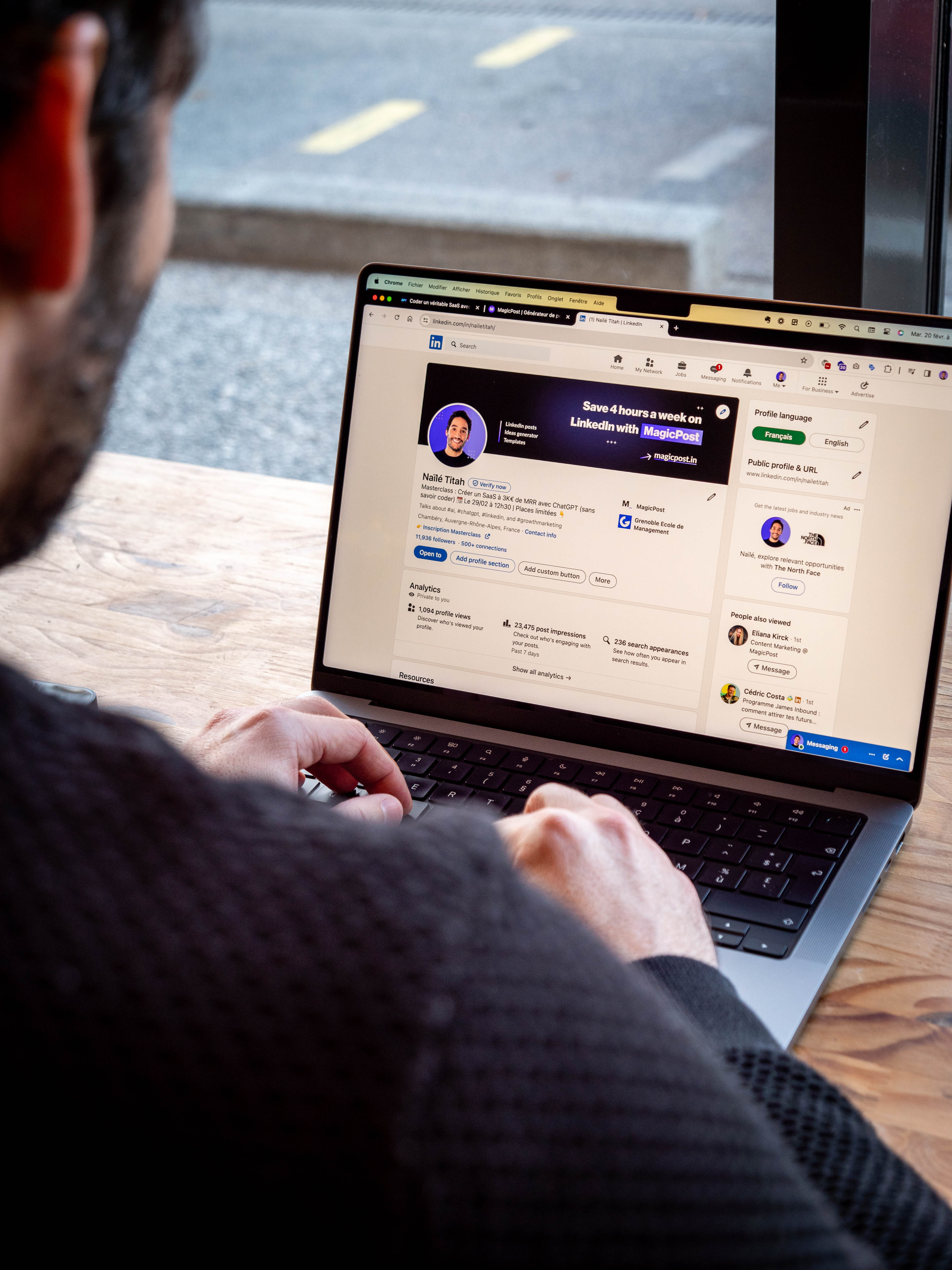 About us | MagicPost