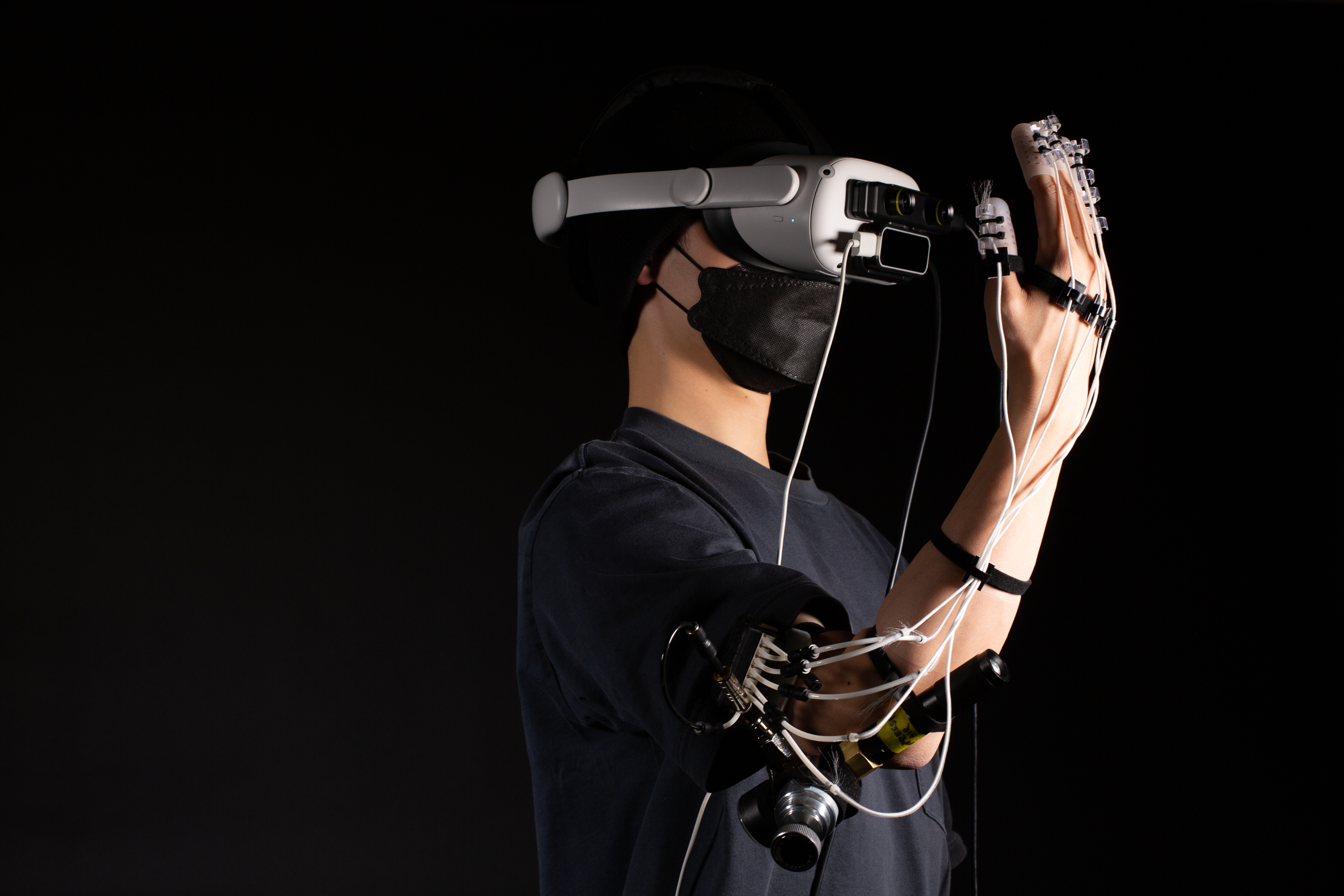 Davide Zhang | Mixed Reality Design + Prototyping