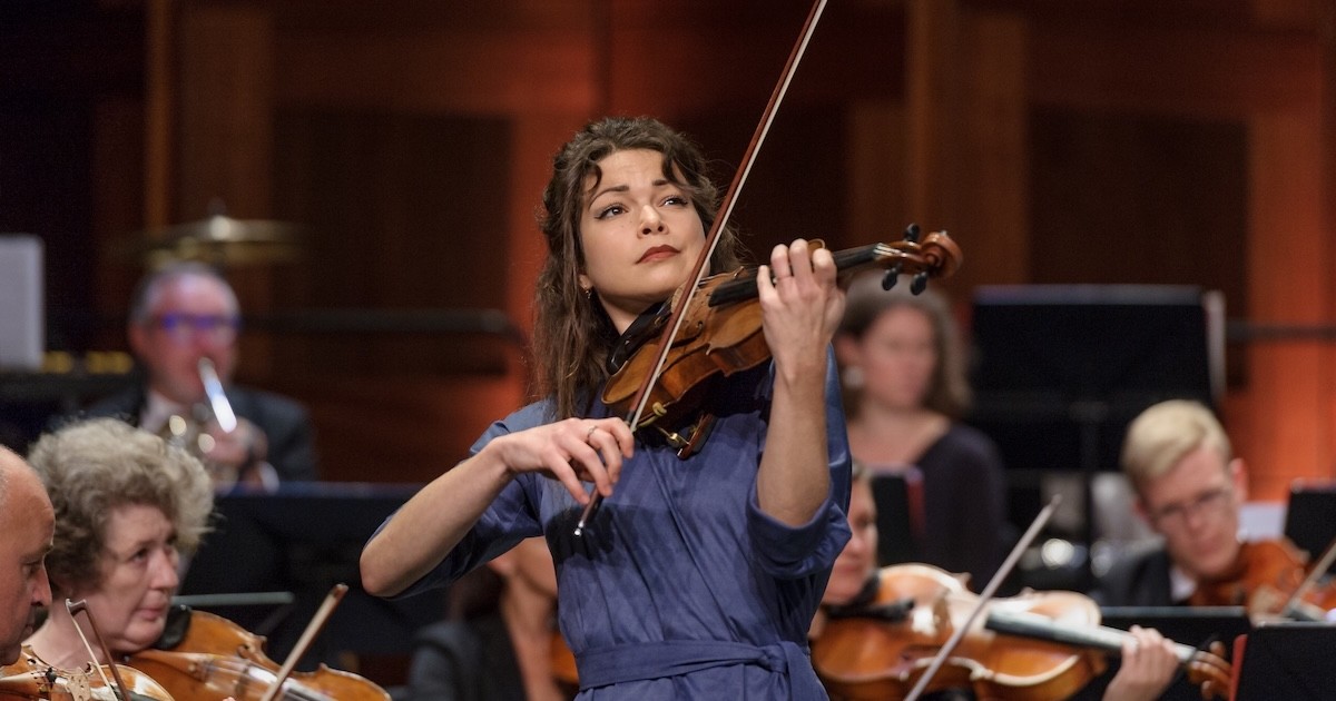 Maya Levy - Violinist