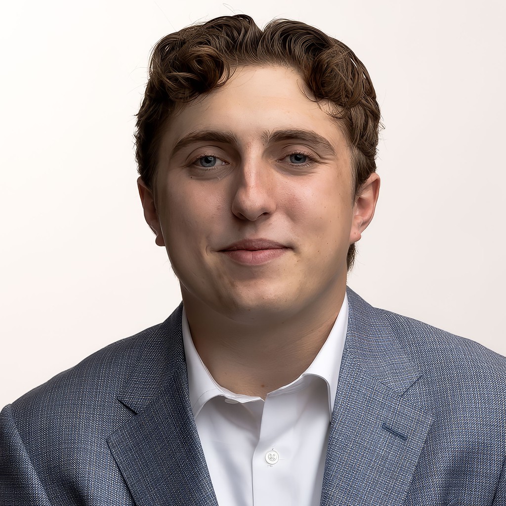 Astral – AI Trading Assistant