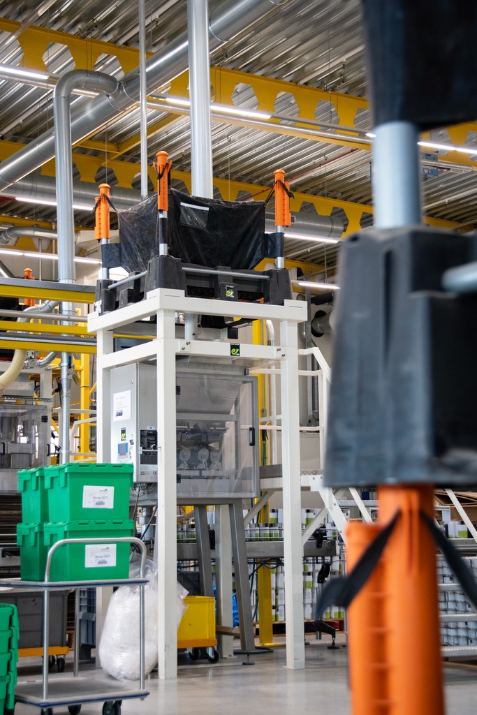 Big Bag Solutions for your industry | Indus Bulk Logistics
