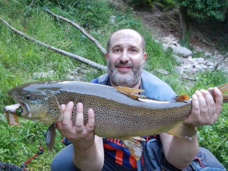 Fly Fishing Tiber River in Tuscany Italy