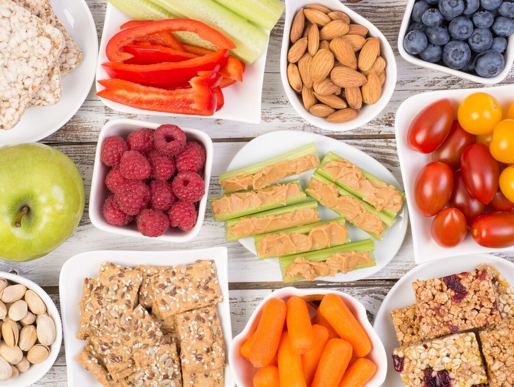 Menopause Diet Plan: 7-Day Meal Guide For Hormone Balance