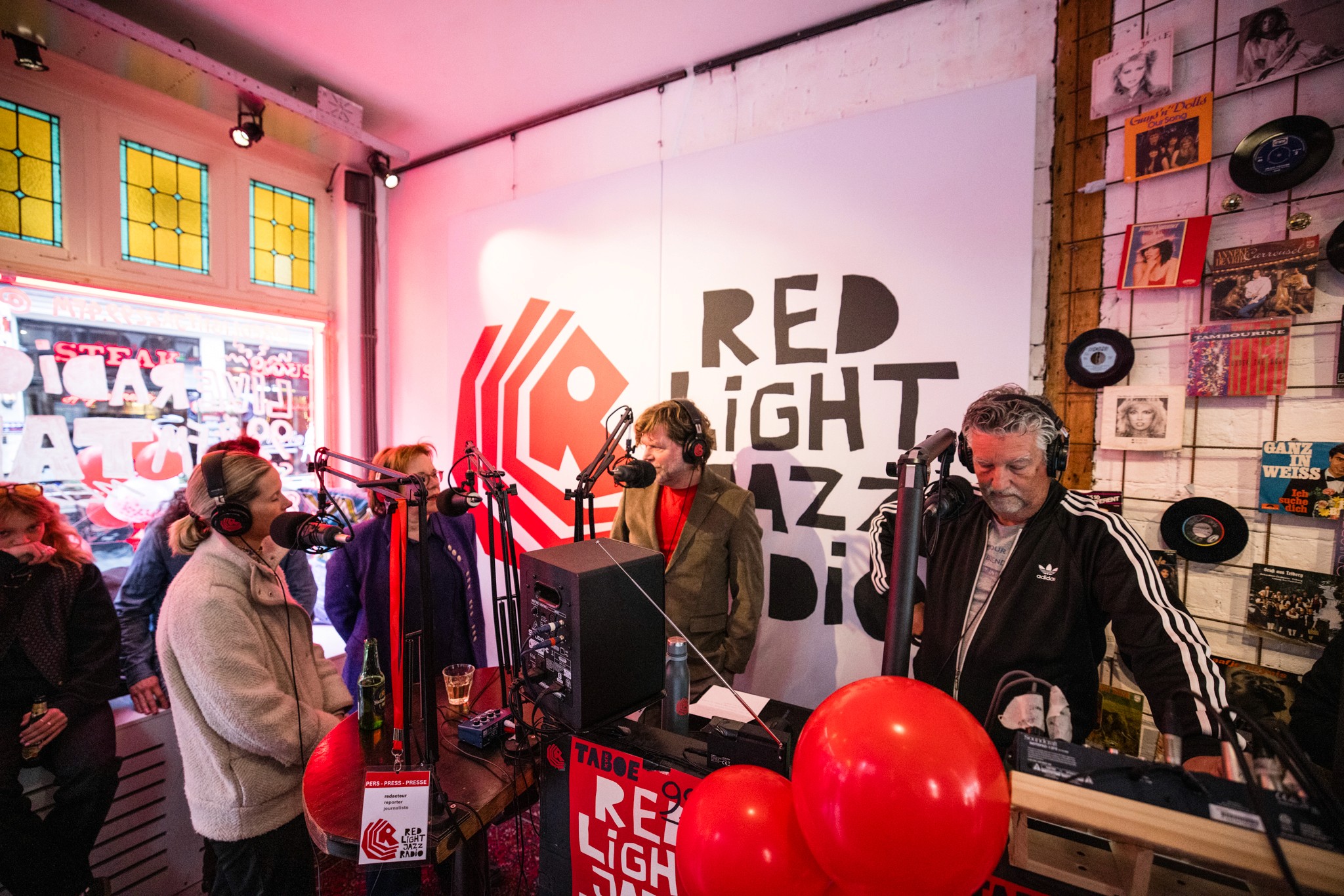 Amsterdamse band Lemon koppelt AI aan keramiek - Red Light Jazz Radio