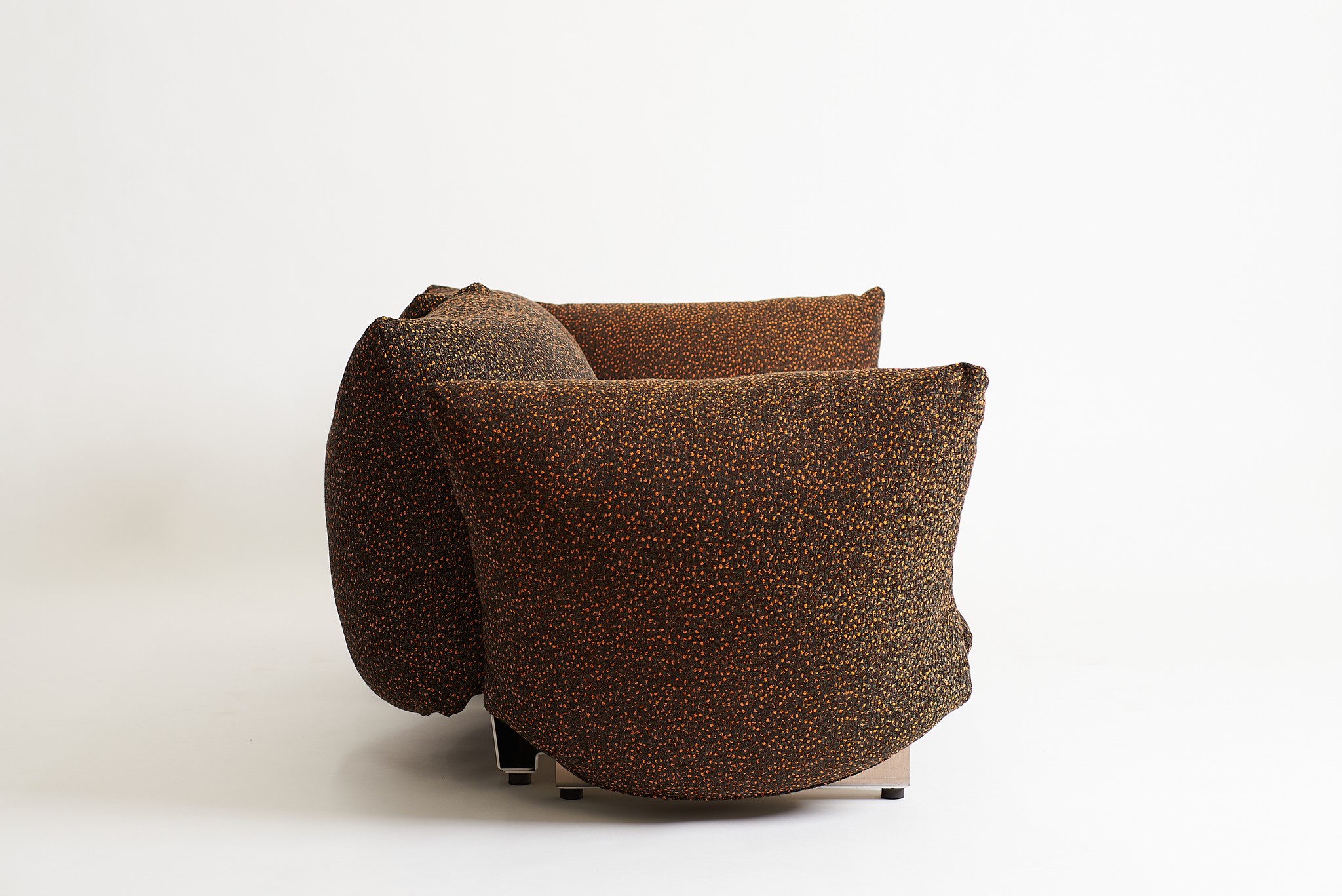 The Pillow Sofa - My Framer Site