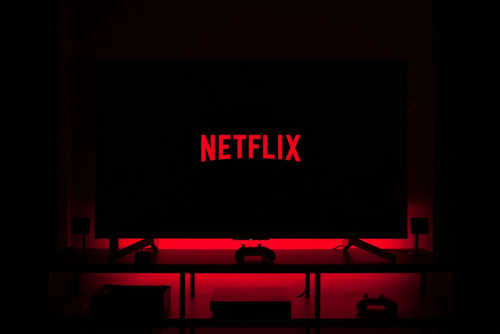 10 Competitive Netflix Employee Benefits That Stand Out — PerkUp