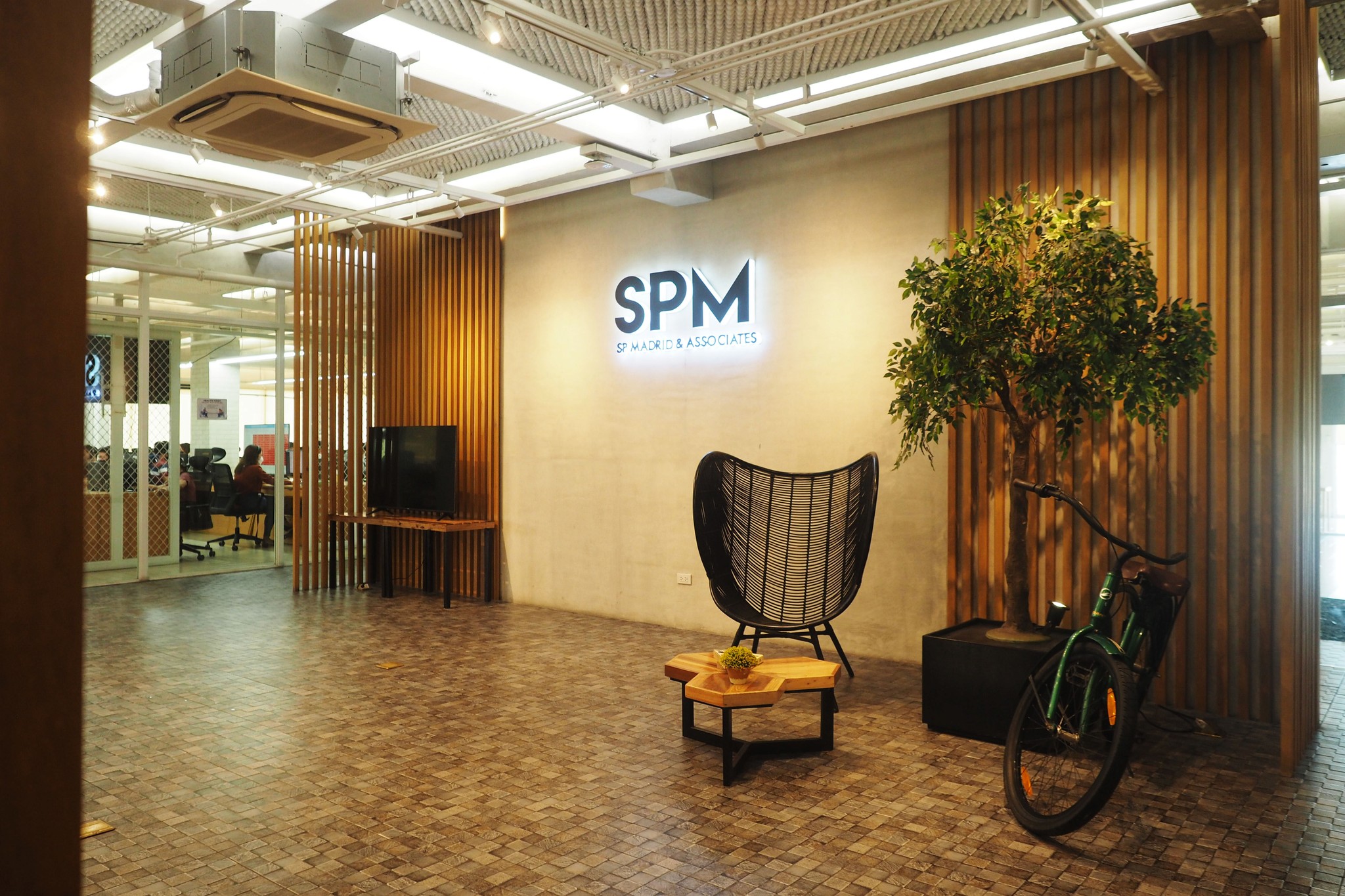 S.P. Madrid: Enterprise Debt Collection Services