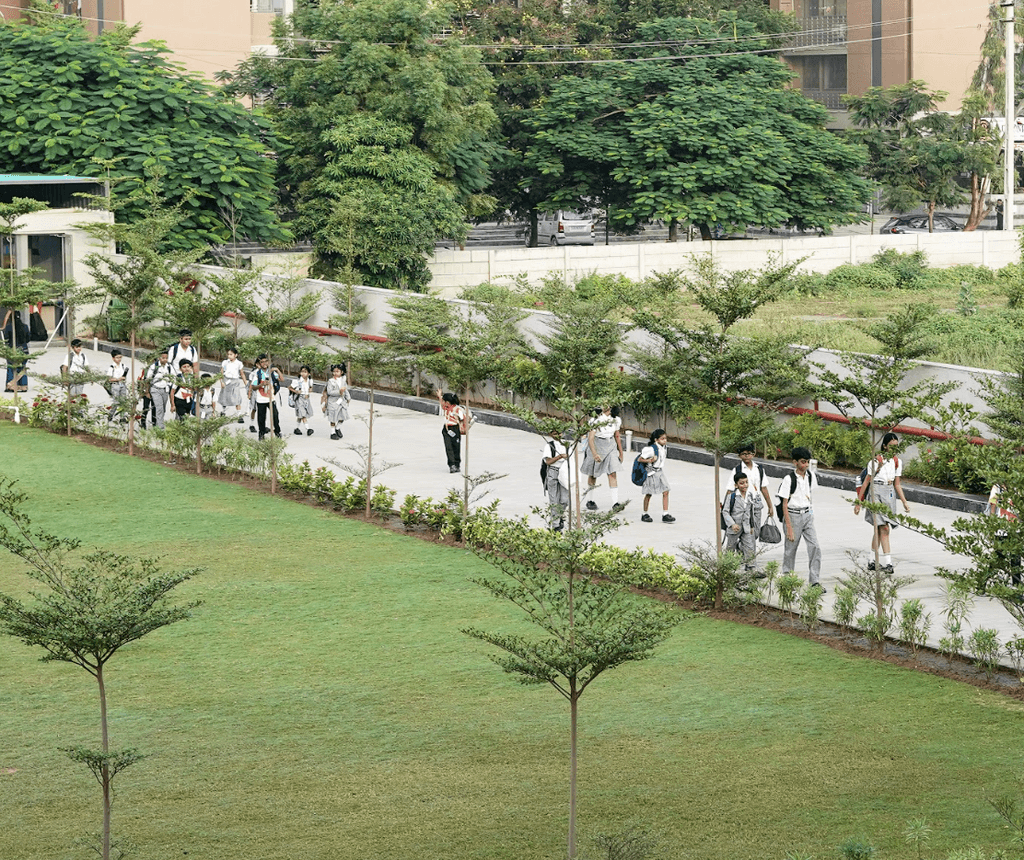 Apollo International School