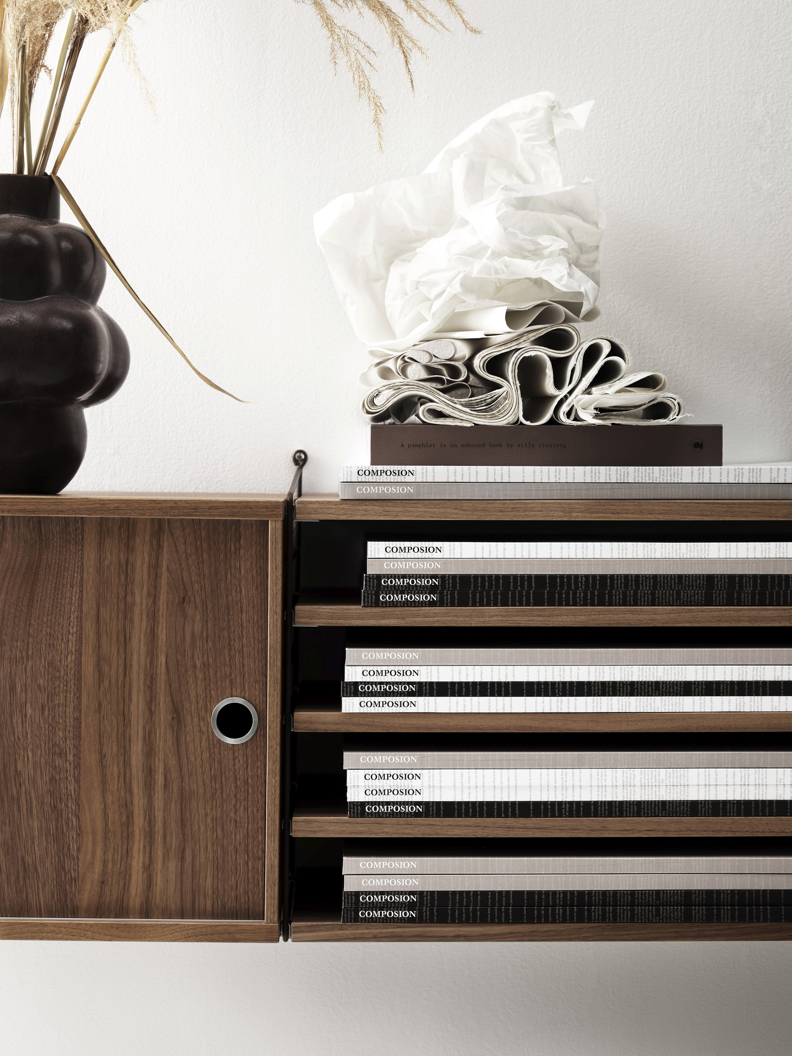 String Furniture Pira G2 kast | Kasten | Flow Lab | Home of Design Addicts