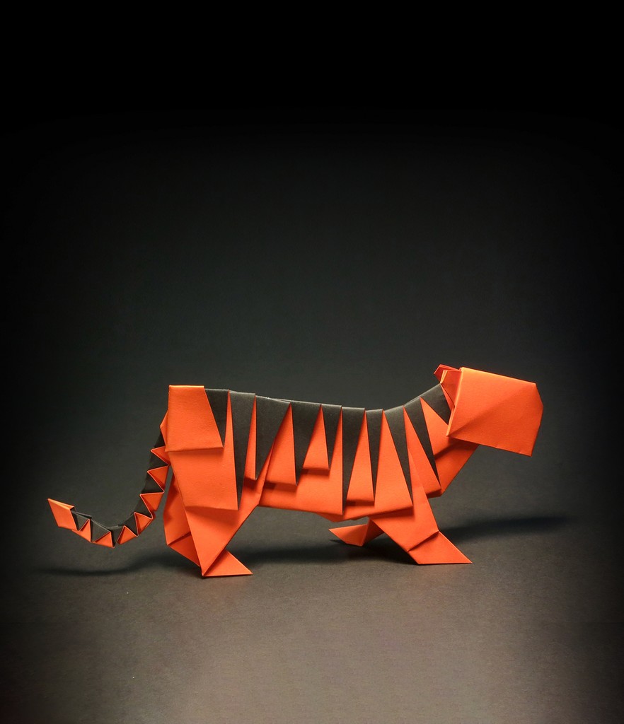 Origami Artist in London | Origami Artist London