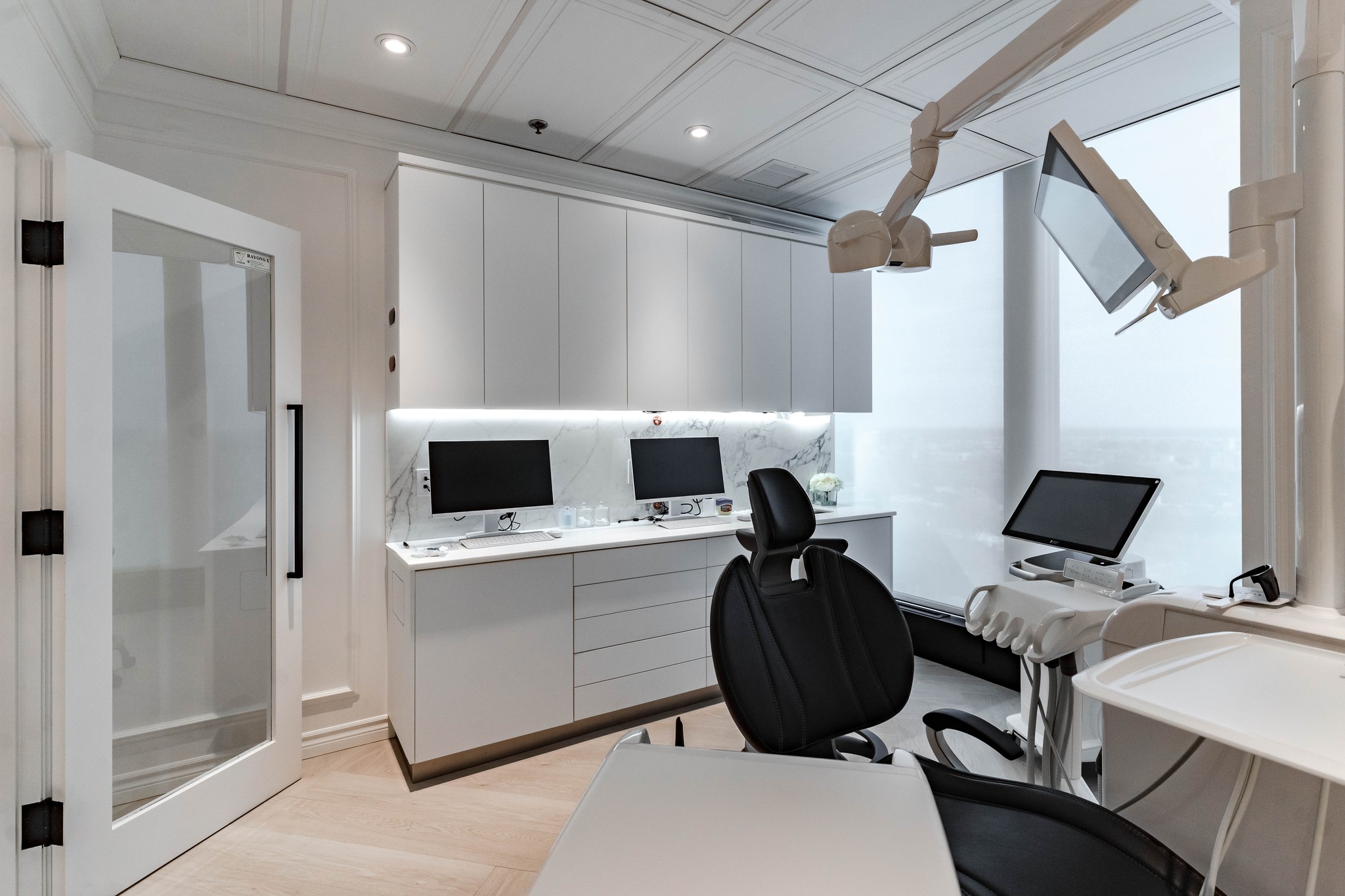 Conex | Custom Medical Workspaces