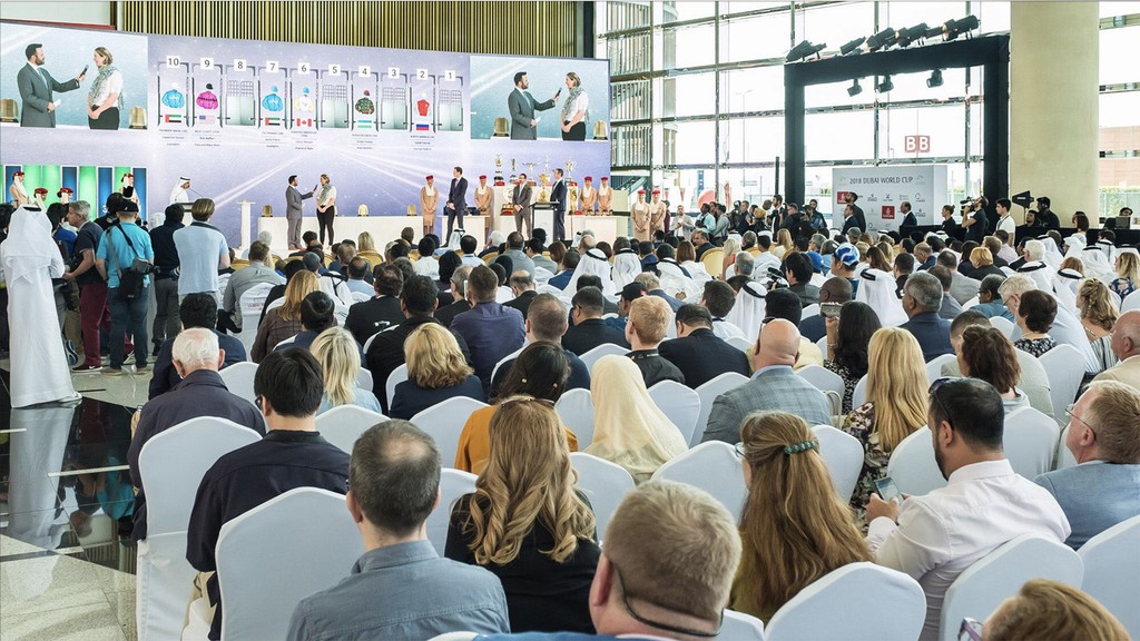 LEAN’s Futuristic Exhibition Stand Design at LEAP 2023