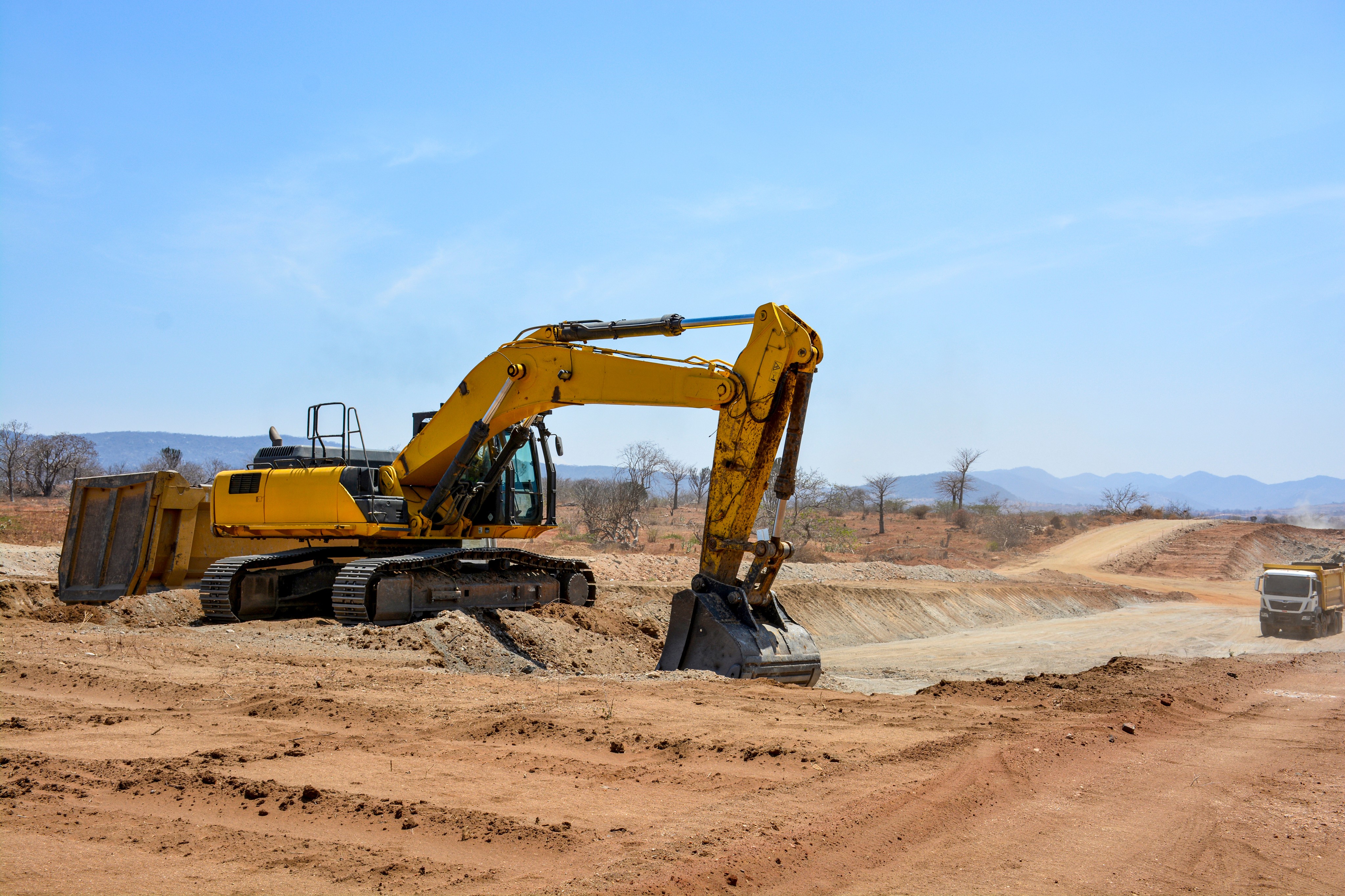 Self-Driving Heavy Equipment for Earthworks | Crewline