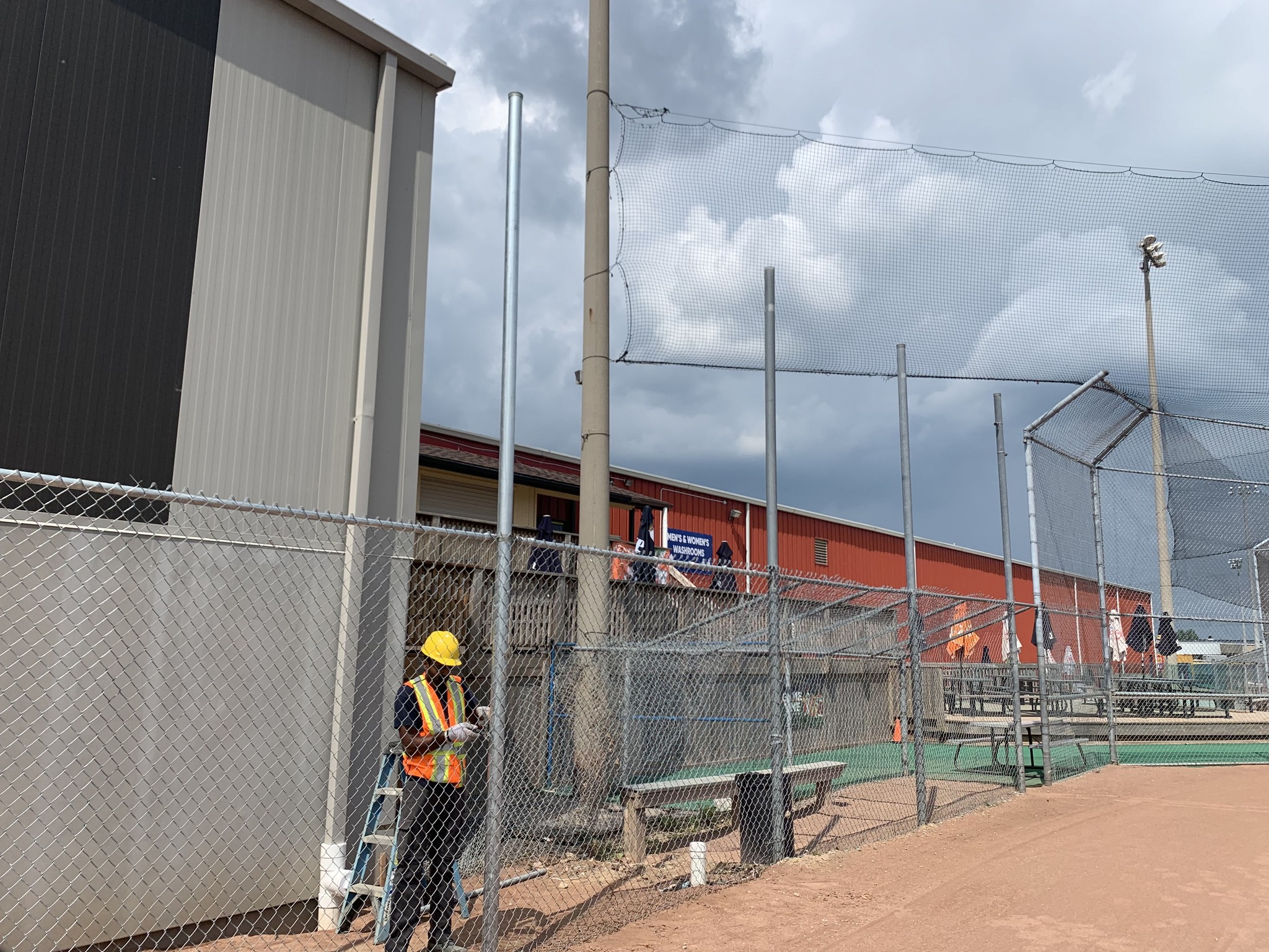 Star Fencing Inc. | Fence & Deck Contractor | Quotes Available