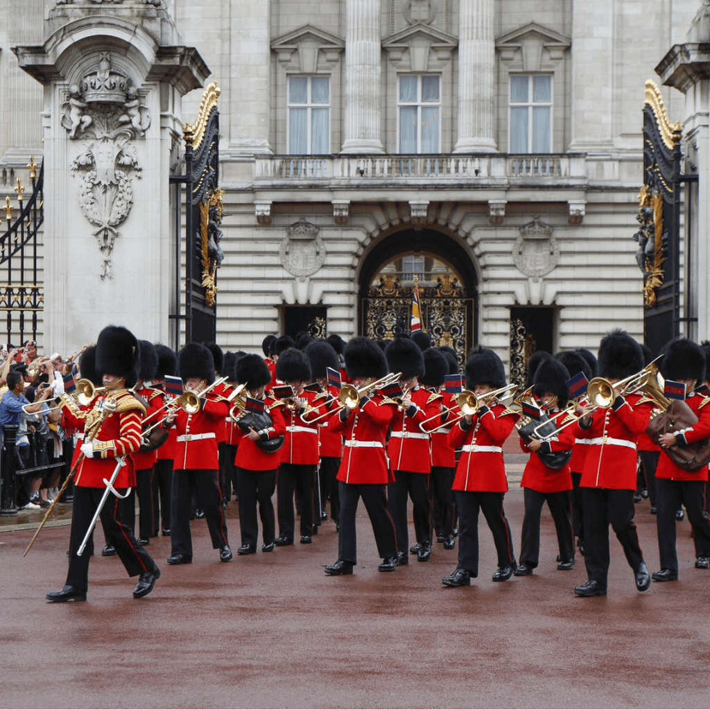 Official Buckingham Palace Tours and Tickets | tickadoo