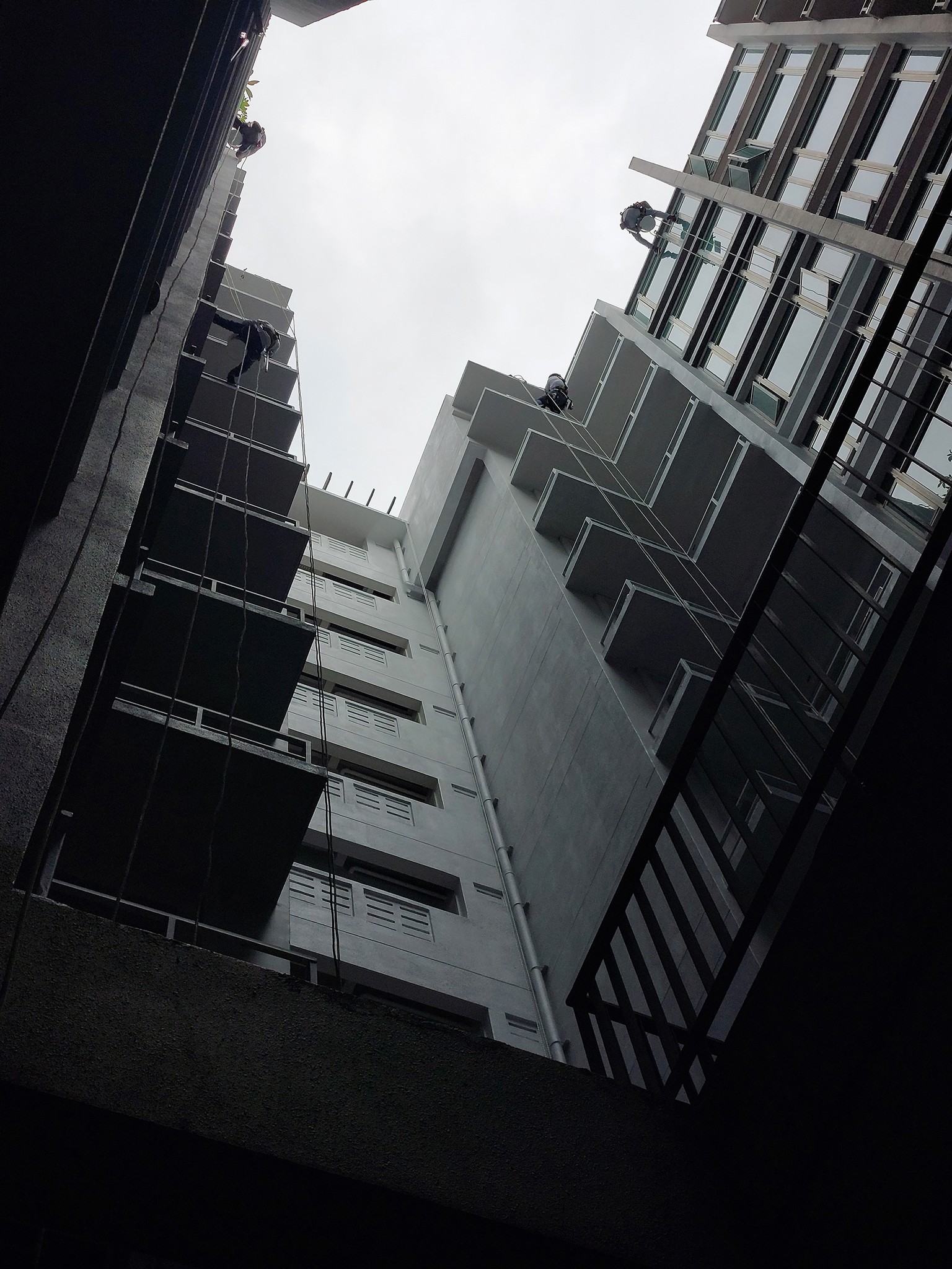 HL Construction Pte. Ltd.