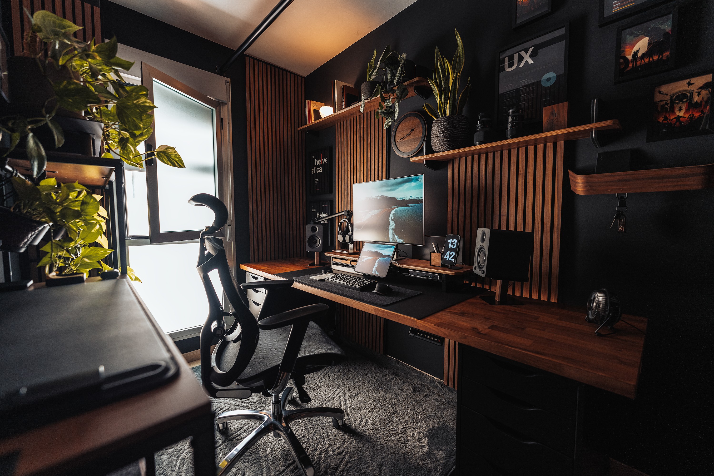 matdilisio | Grovemade Standing Desk Review: Design, Assembly, and ...