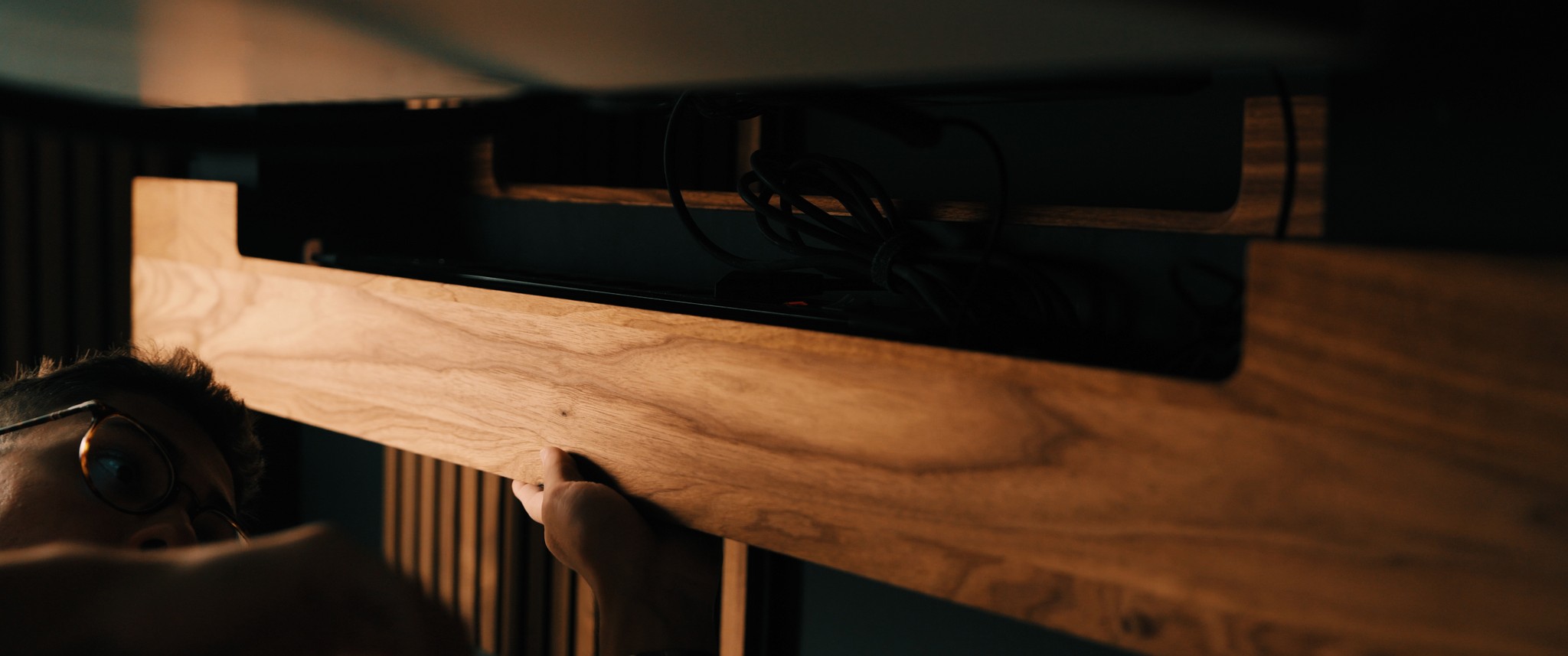 matdilisio | Grovemade Standing Desk Review: Design, Assembly, and Performance Breakdown
