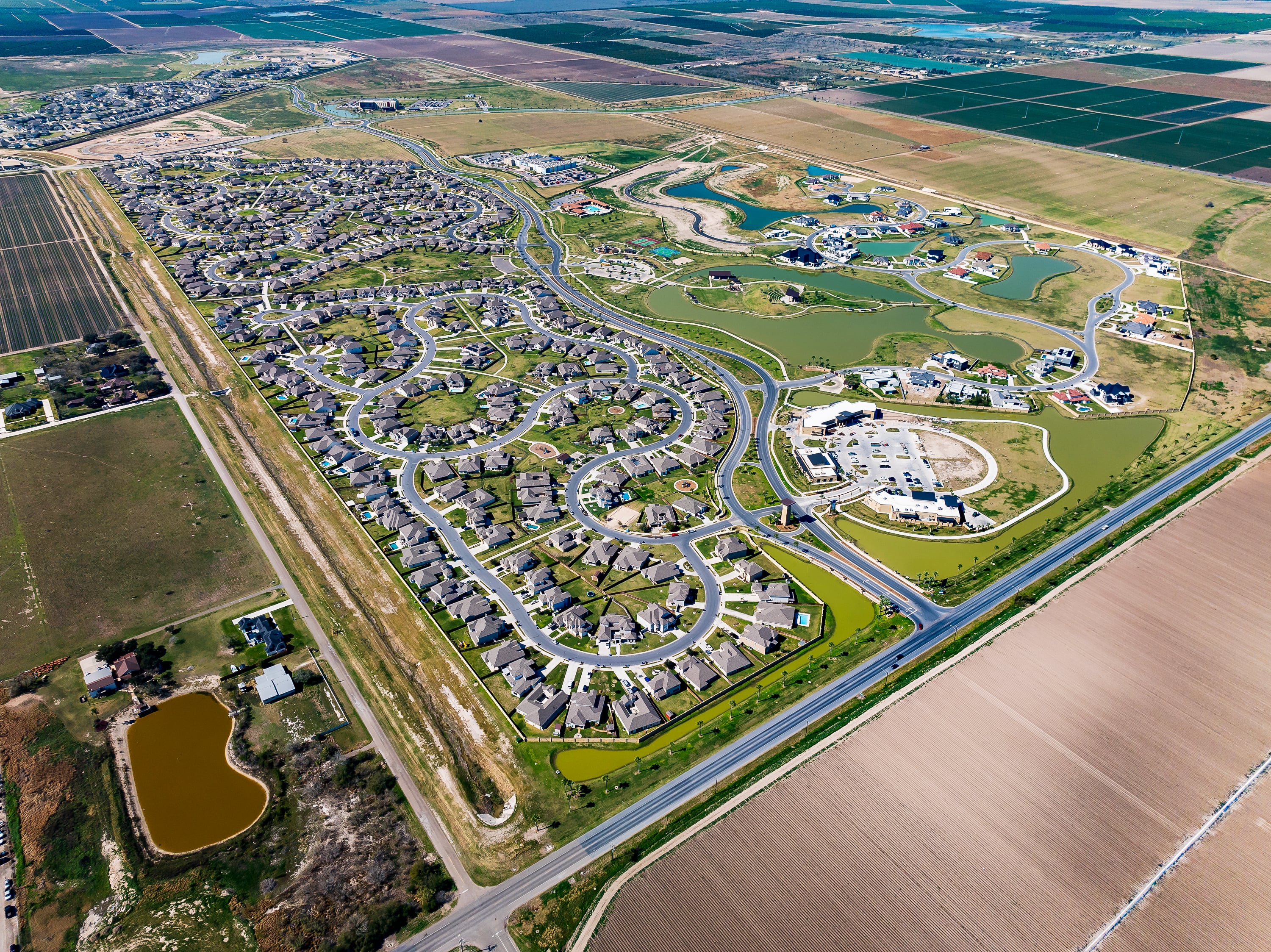 Tres Lagos Community Master Plan | Tres Lagos Master-Planned Community