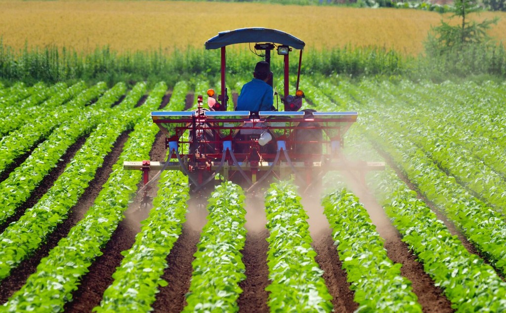 GreenTech Solutions – Revolutionizing Agriculture: Sustainable Farming ...