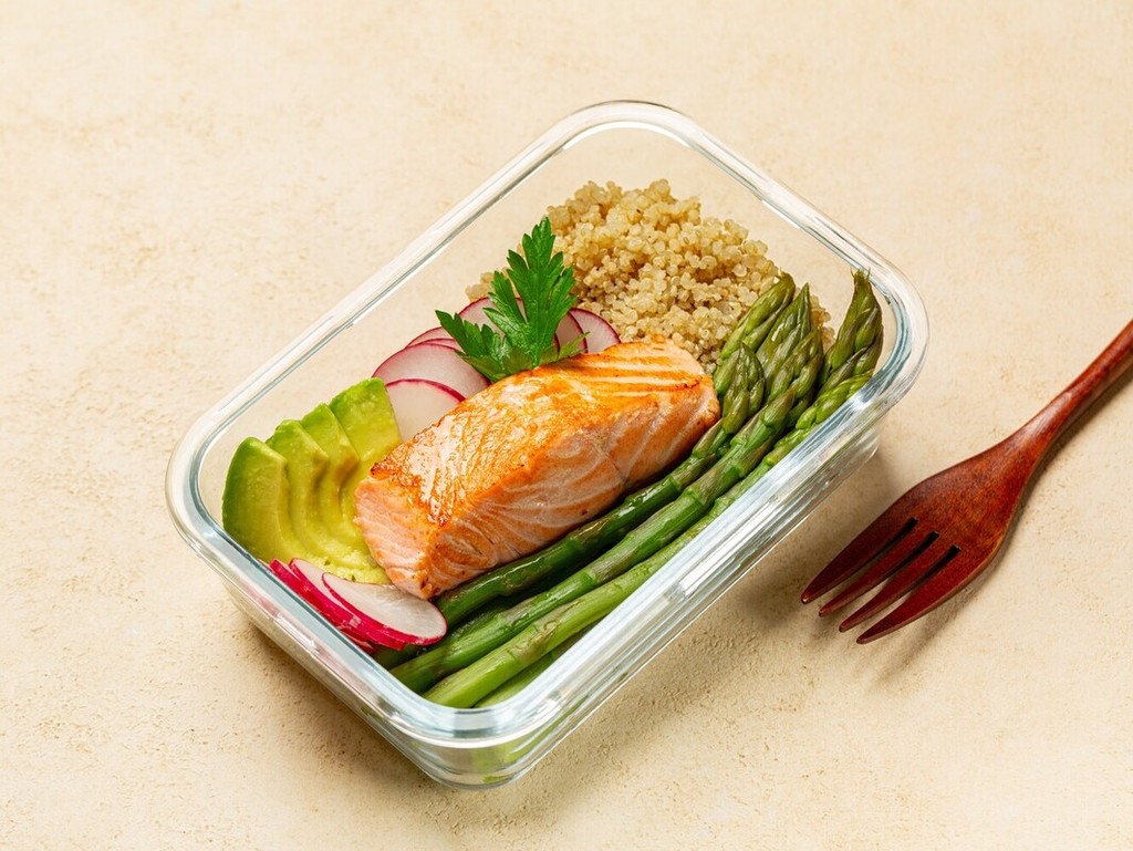 Why Do People Meal Prep? Benefits for Health, Time & Stress