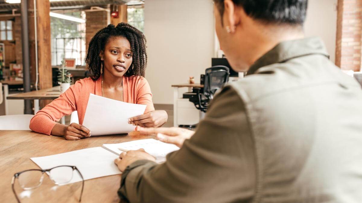 30 Questions to Ask During Your First 1-on-1 | Fellow.app