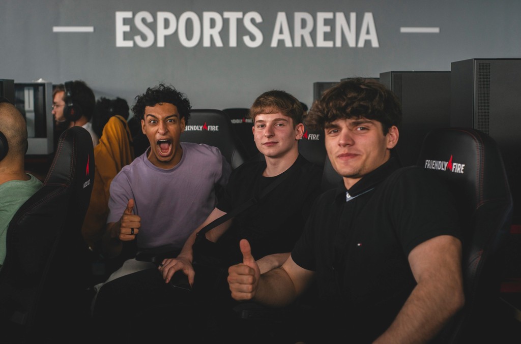 Friendly Fire - Gaming Cafe Franchise