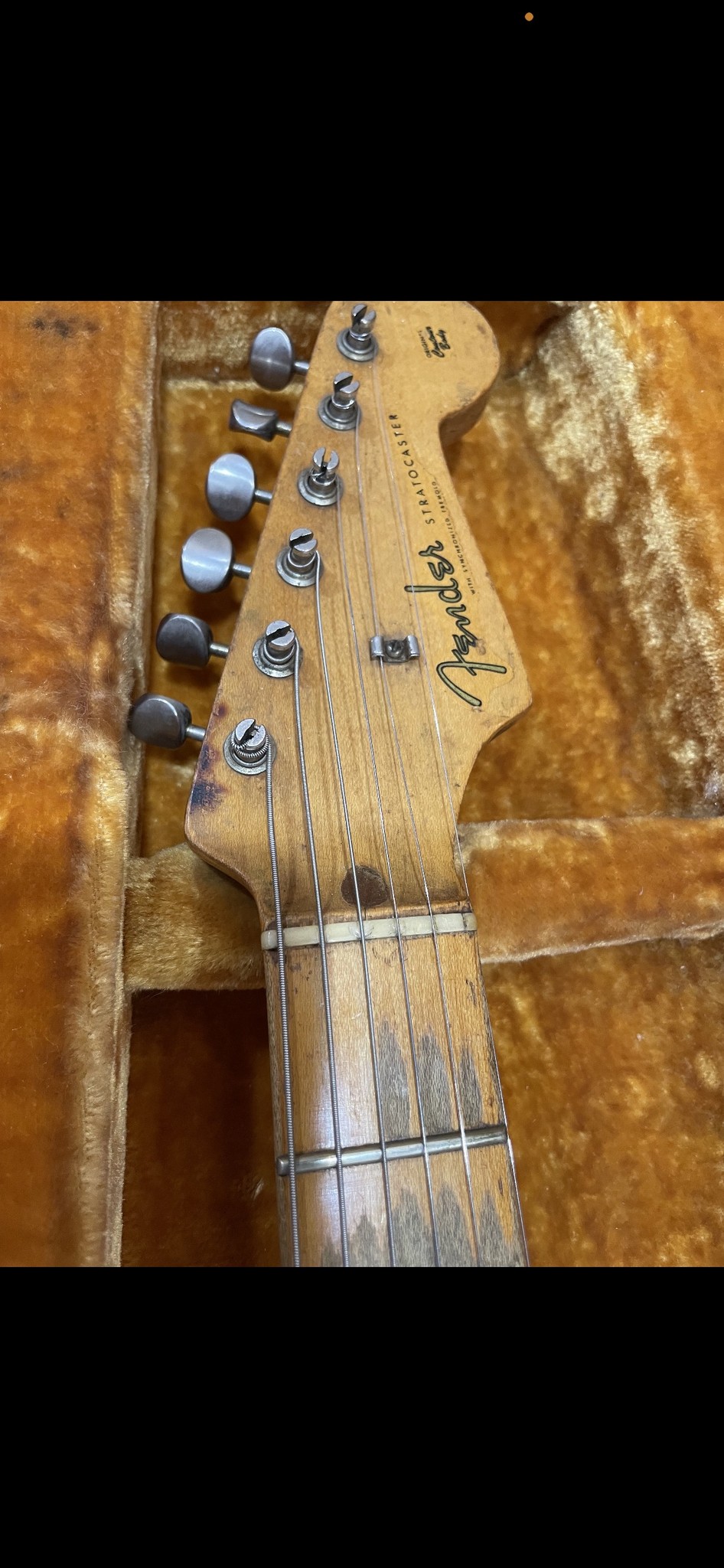How to Date Fender Stratocaster Guitars | Year & Serial Number Guide