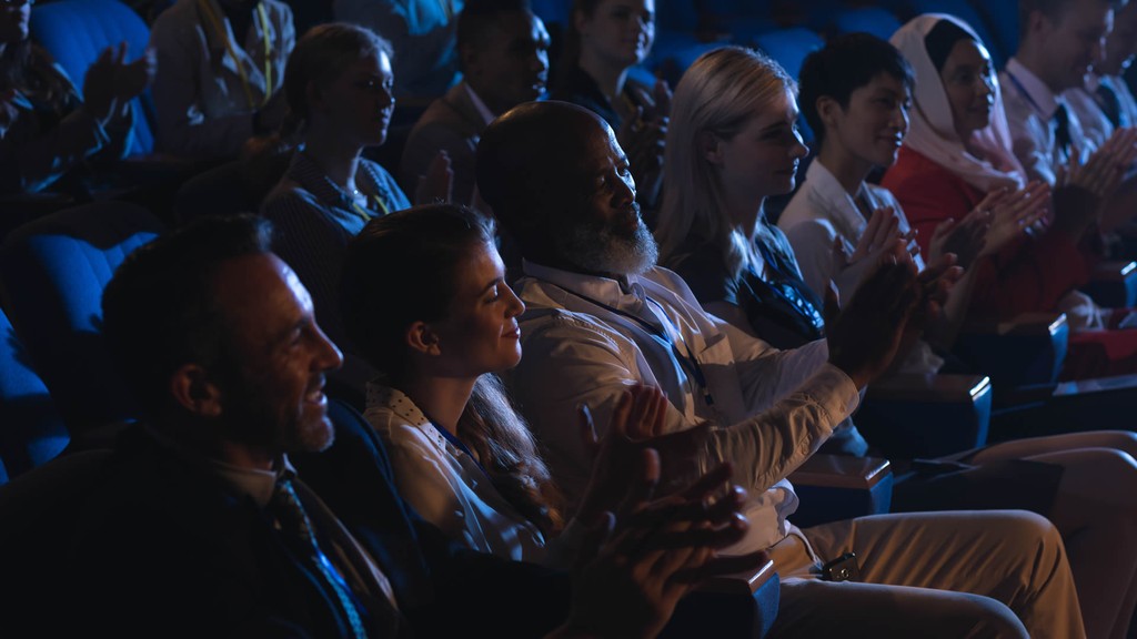 Event Storytelling: 10 Stage Design Tactics Top Brands Are Using