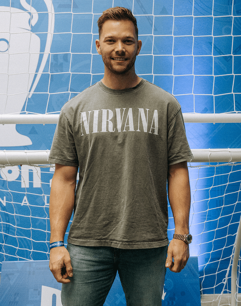 Mercedes Roa | Creator @ Double Tap