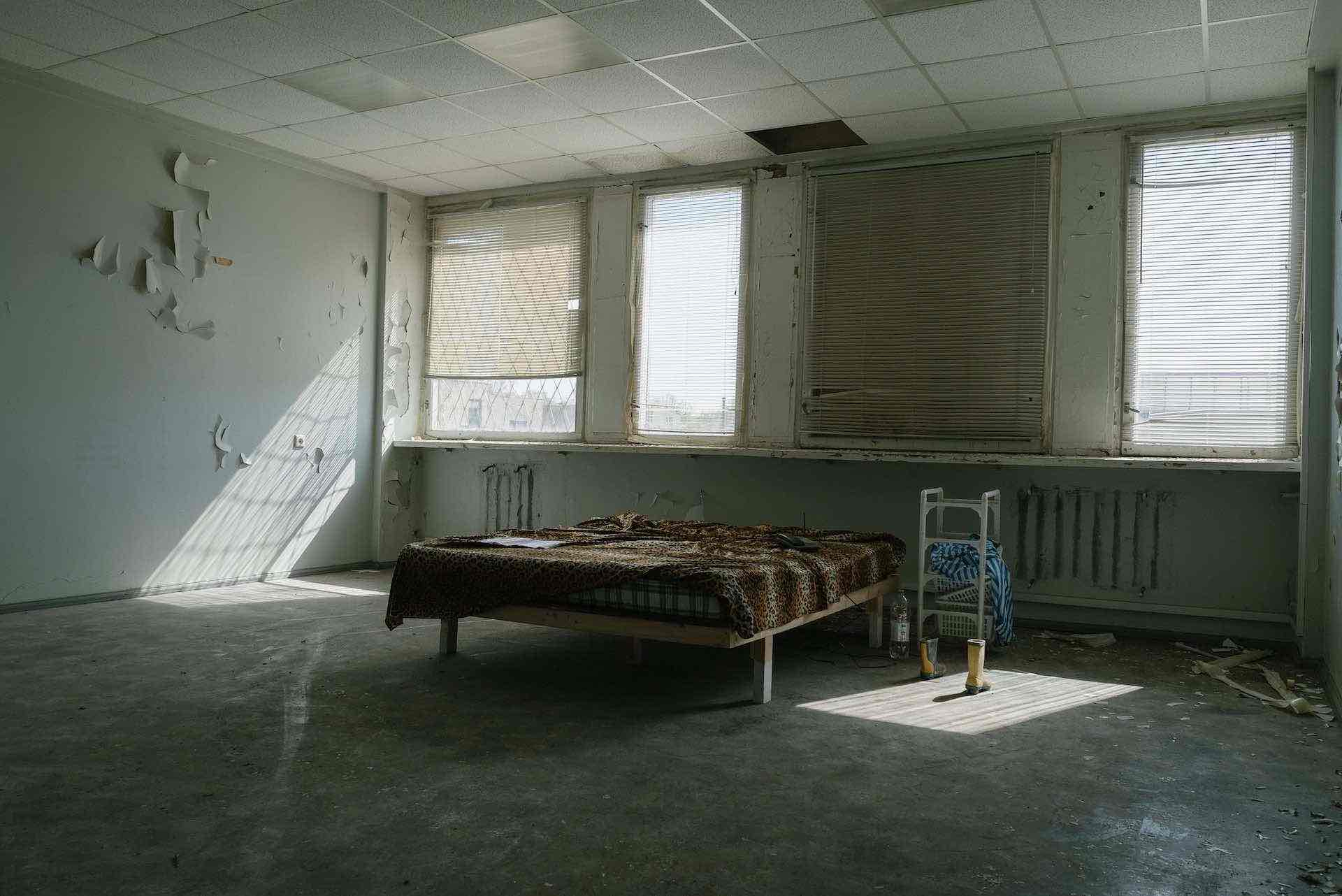 Virtual House Flip - AI remodel for interior and exterior of homes