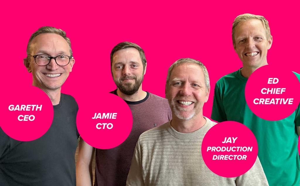 Piing : Games For Crowds