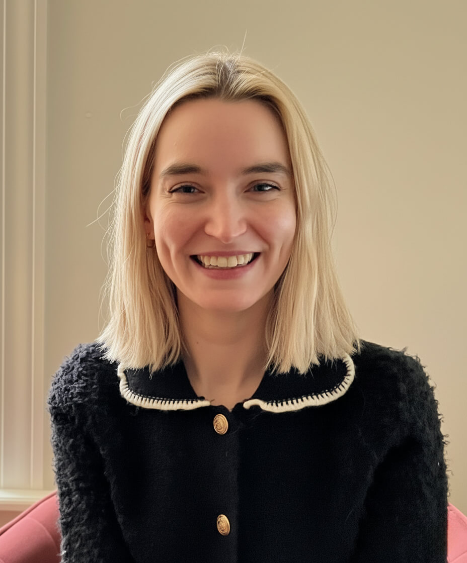 Immigration Lawyers with 12+ Years Experience