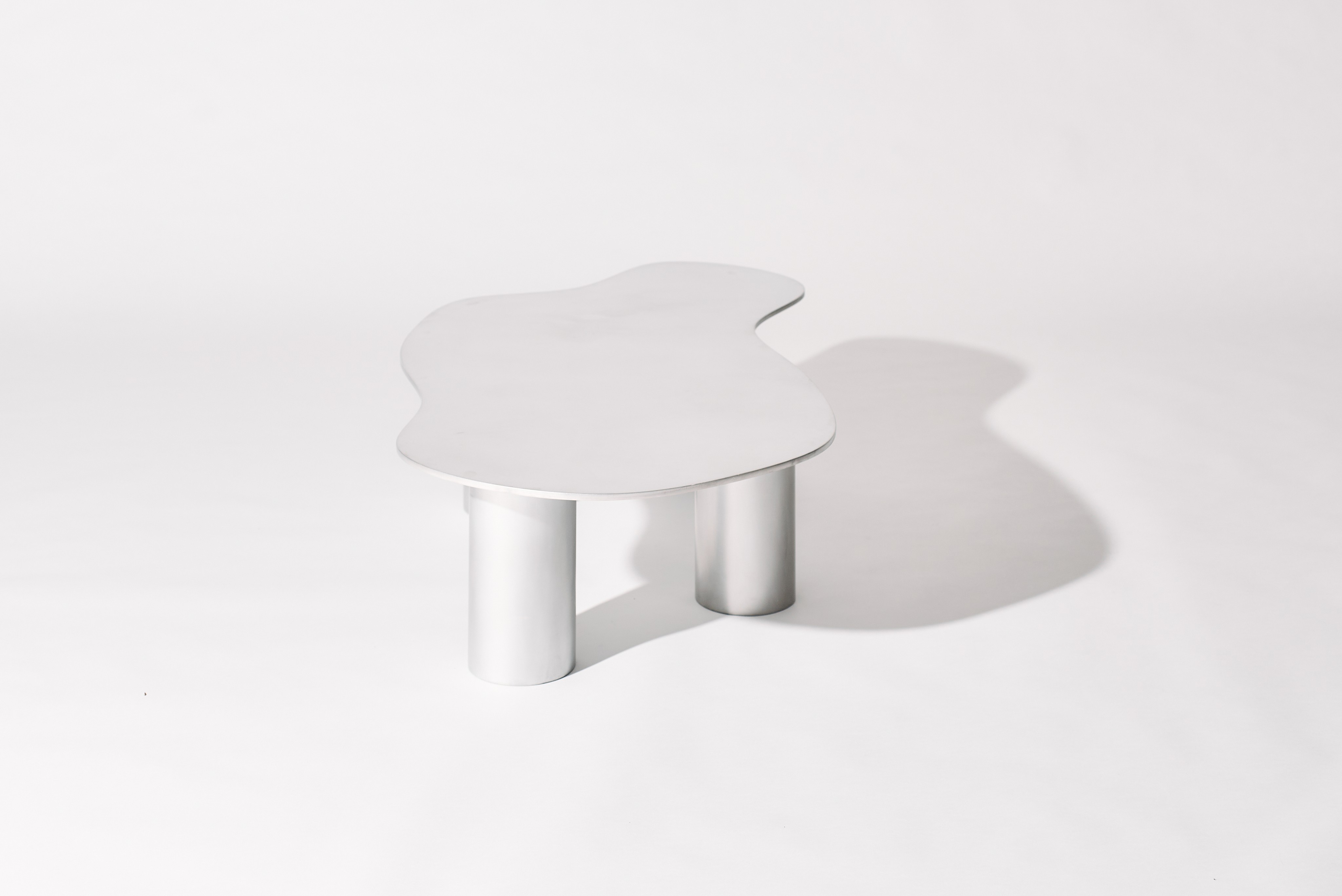 The Puddle Coffee Table Medium - My Framer Site