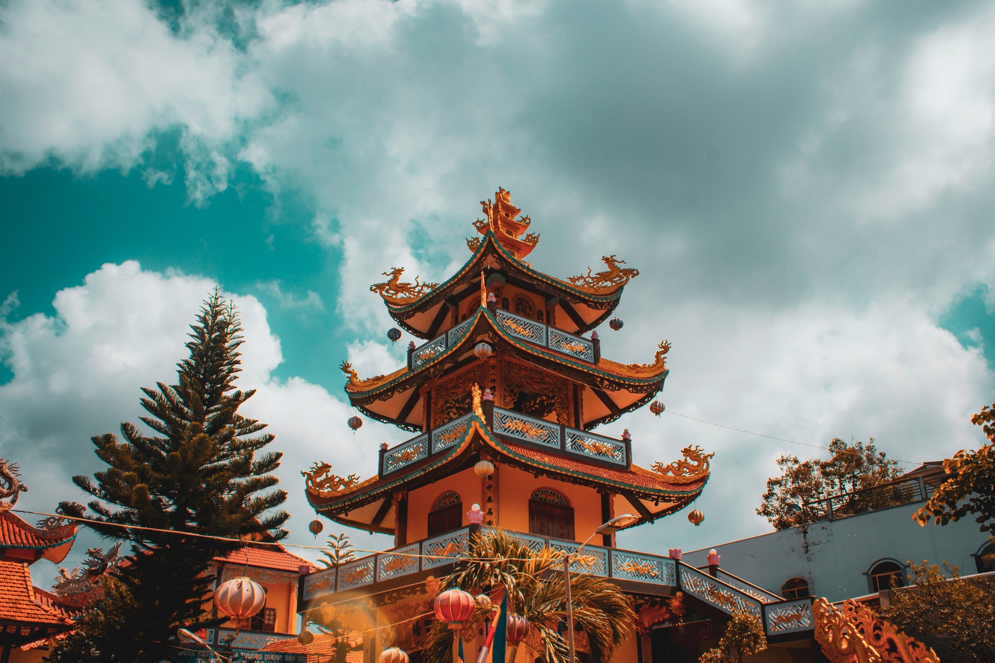 Pay With QR Codes in Vietnam as an International Traveler | Moreta Pay