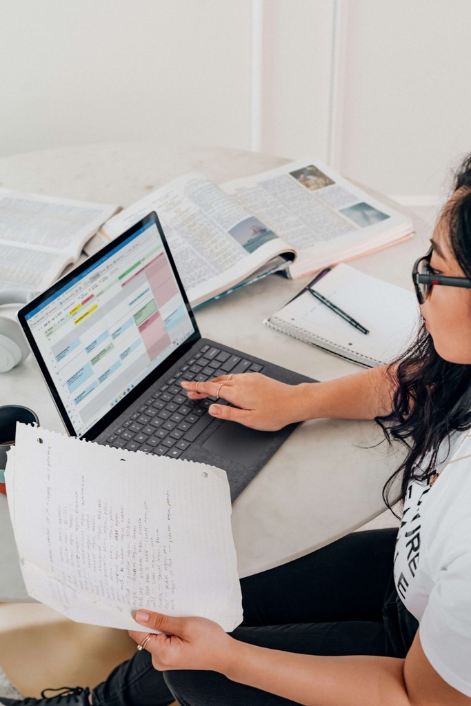 Contract Monitoring: 5 Tips for Compliance & Efficiency | Concord