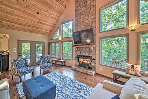 Visit151.com - Find Botique Hotels, Bed & Breadkfasts, Airbnbs in Afton ...