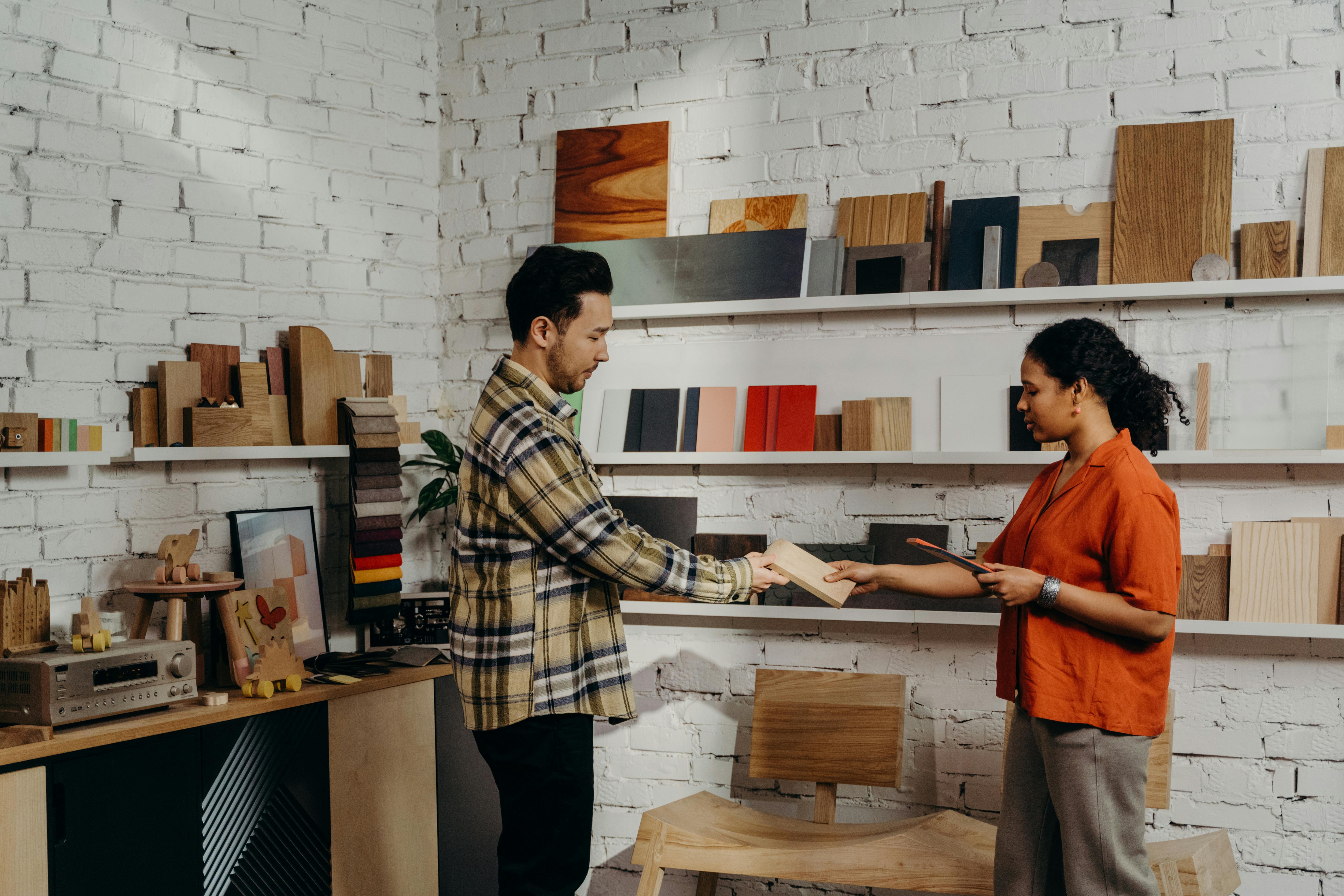 Client Visit Tracking Report Template | Lark