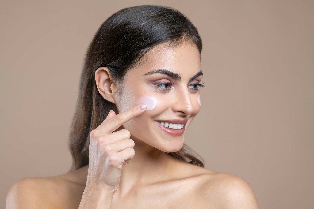 Colágeno, Retinol, Ceramidas: ¿Qué Hacen Realmente Estos Ingredientes ...