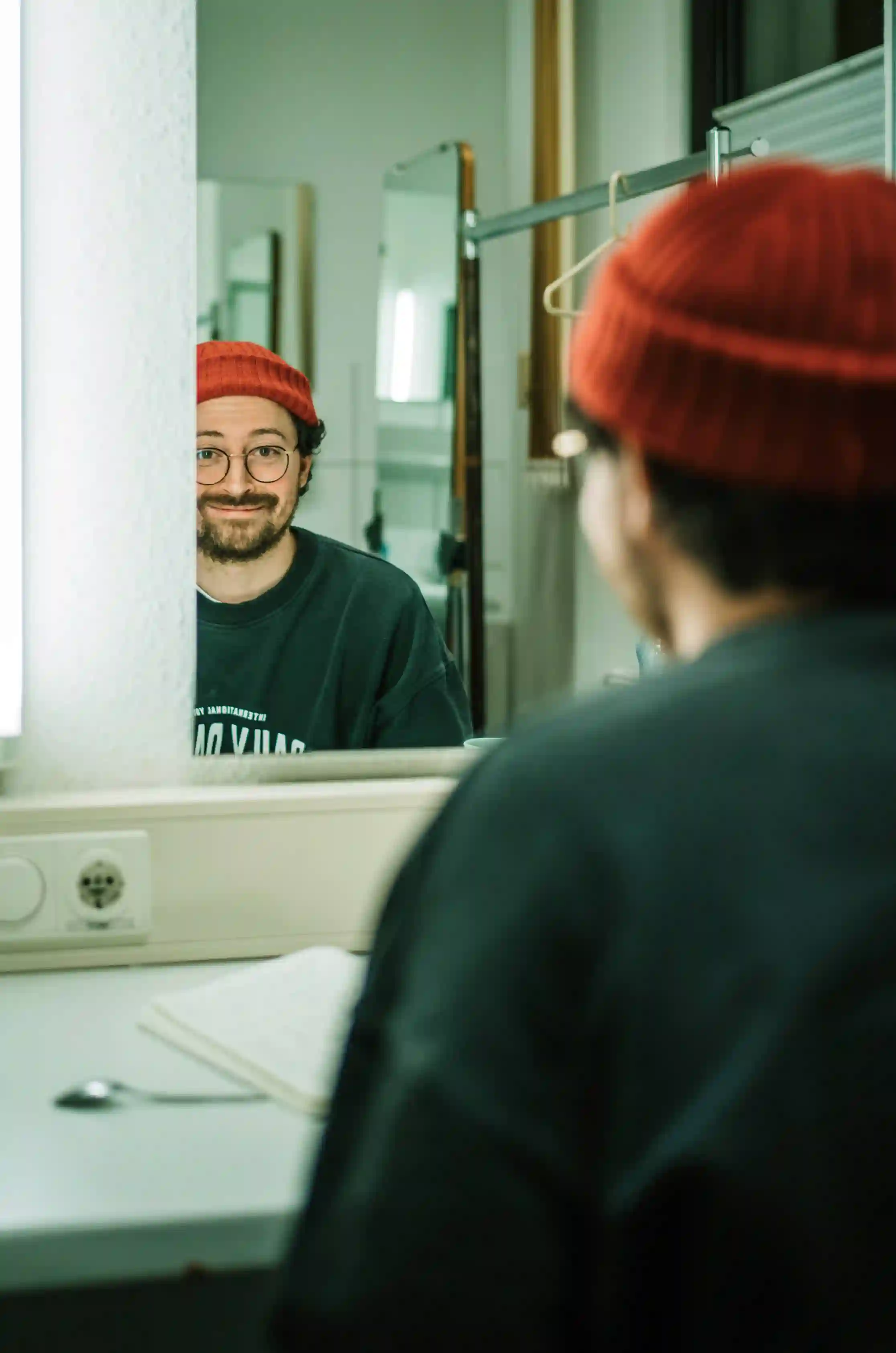 Daniel Wolfson • Comedian