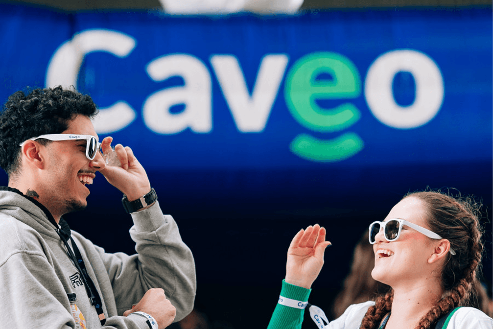 Caveo ･ Plataforma financeira para médicos