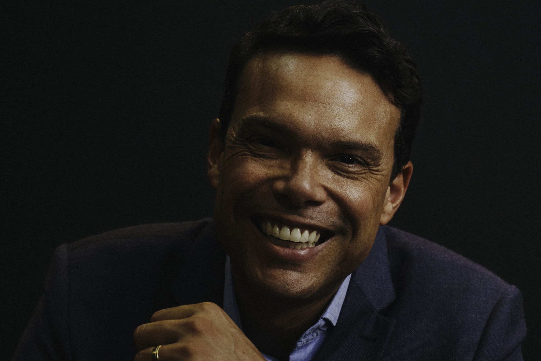 Quem é Fred Santoro, o empreendedor por trás da Raketo