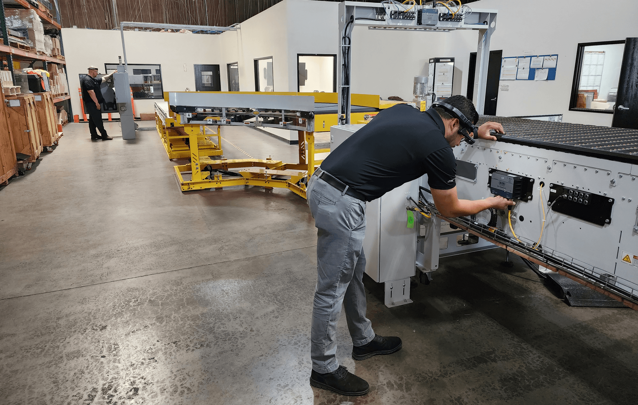 Raymond West | Case Studies | RealWear