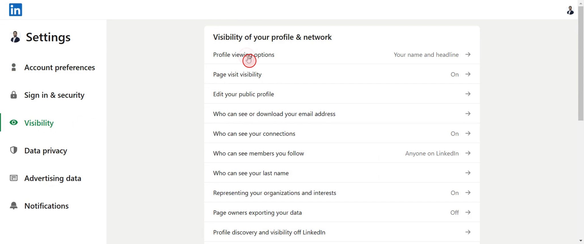 How to turn off LinkedIn showing profile views - 1 minute video guide