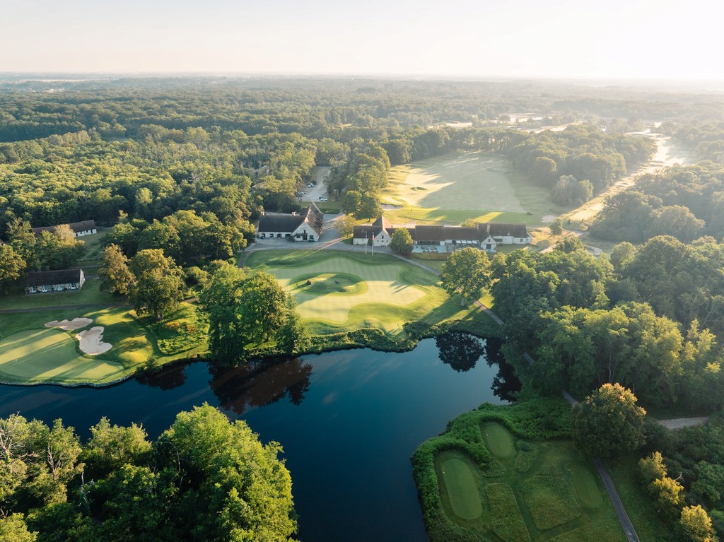 Les Bordes Golf Club - One of the world's most acclaimed private golf clubs