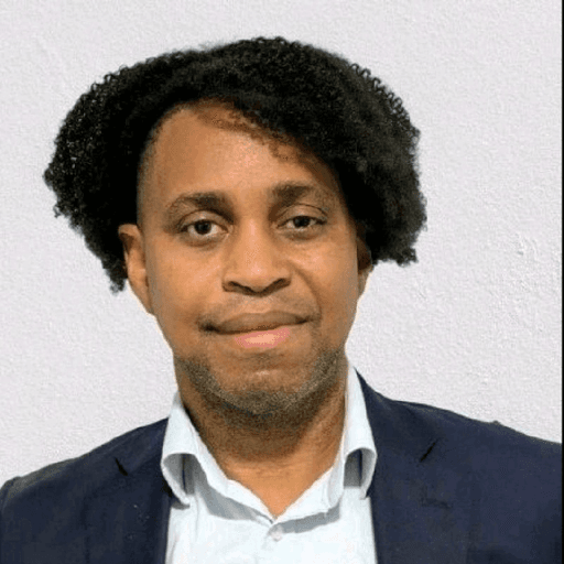 CoLoop - Copilot for Insights & Strategy Teams