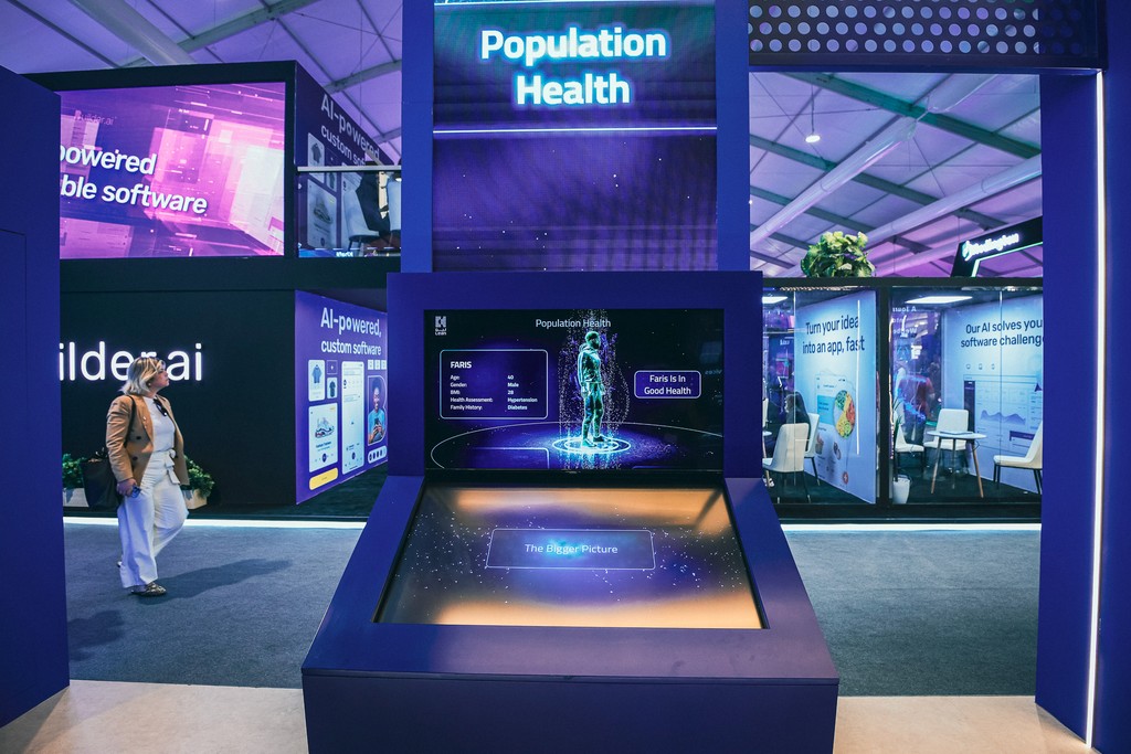 LEAN’s Futuristic Exhibition Stand Design at LEAP 2023