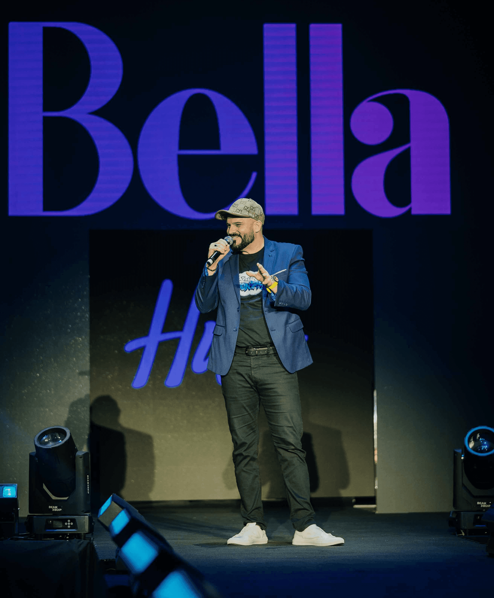 Bella Hub