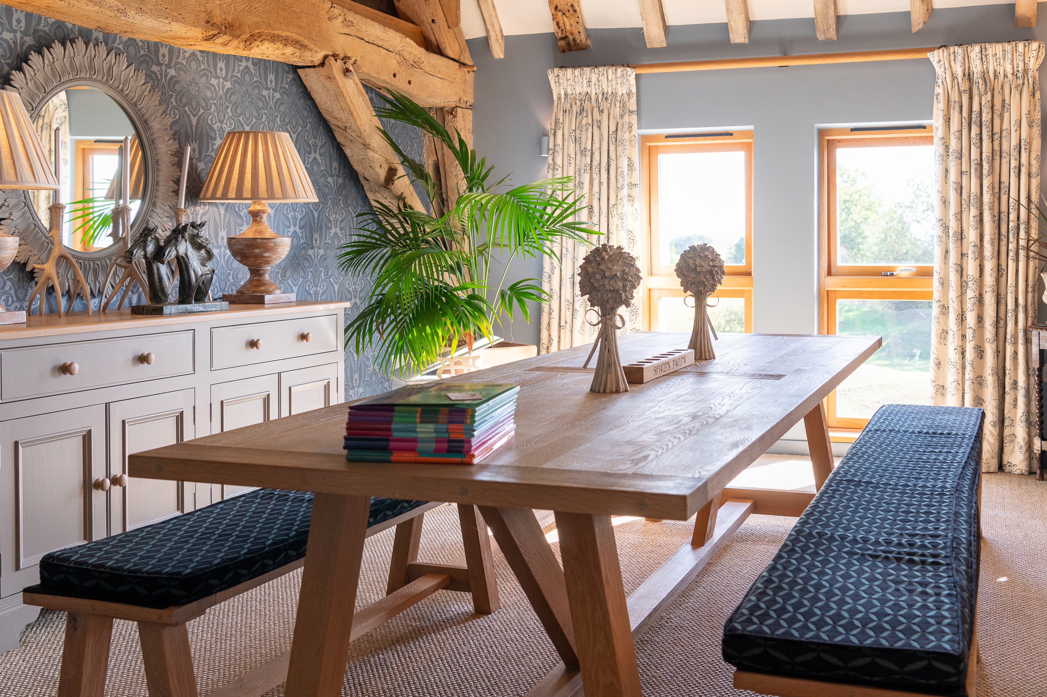 Tewke – Makes smart simple.